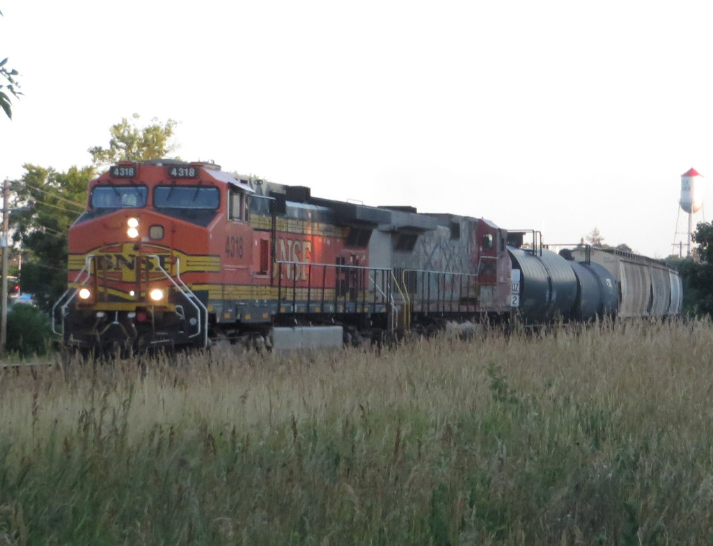BNSF 4318 East